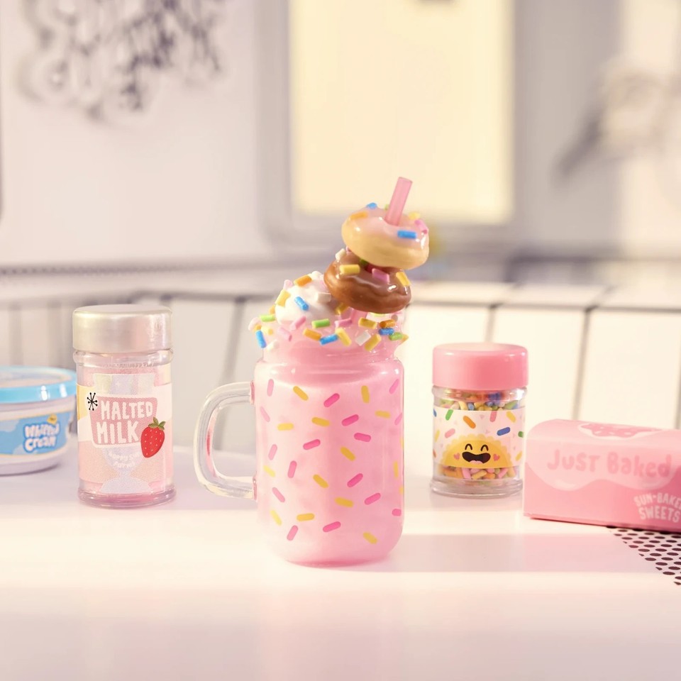 BRAND NEW MGA Miniverse Make it Mini Diner series 4 Donut Milkshake | eBay