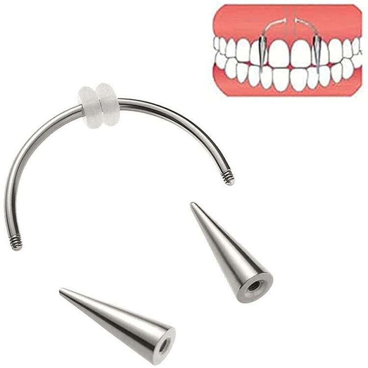Piercing Smiley Vampire