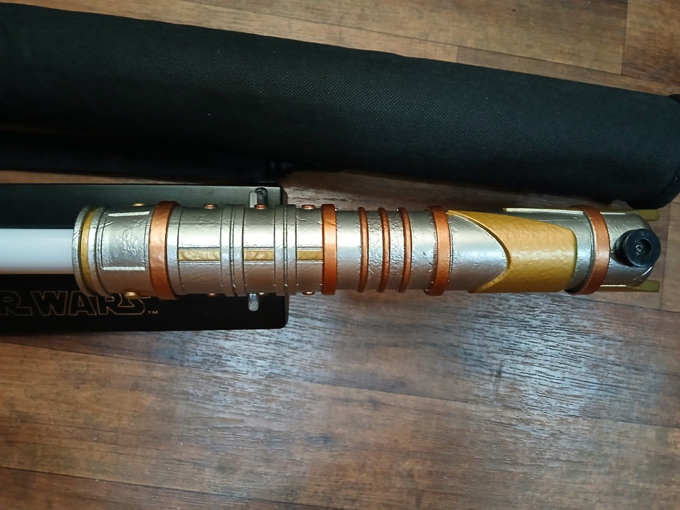 Star Wars Disney Savi’s Workshop Protection & Defense Lightsaber W ...