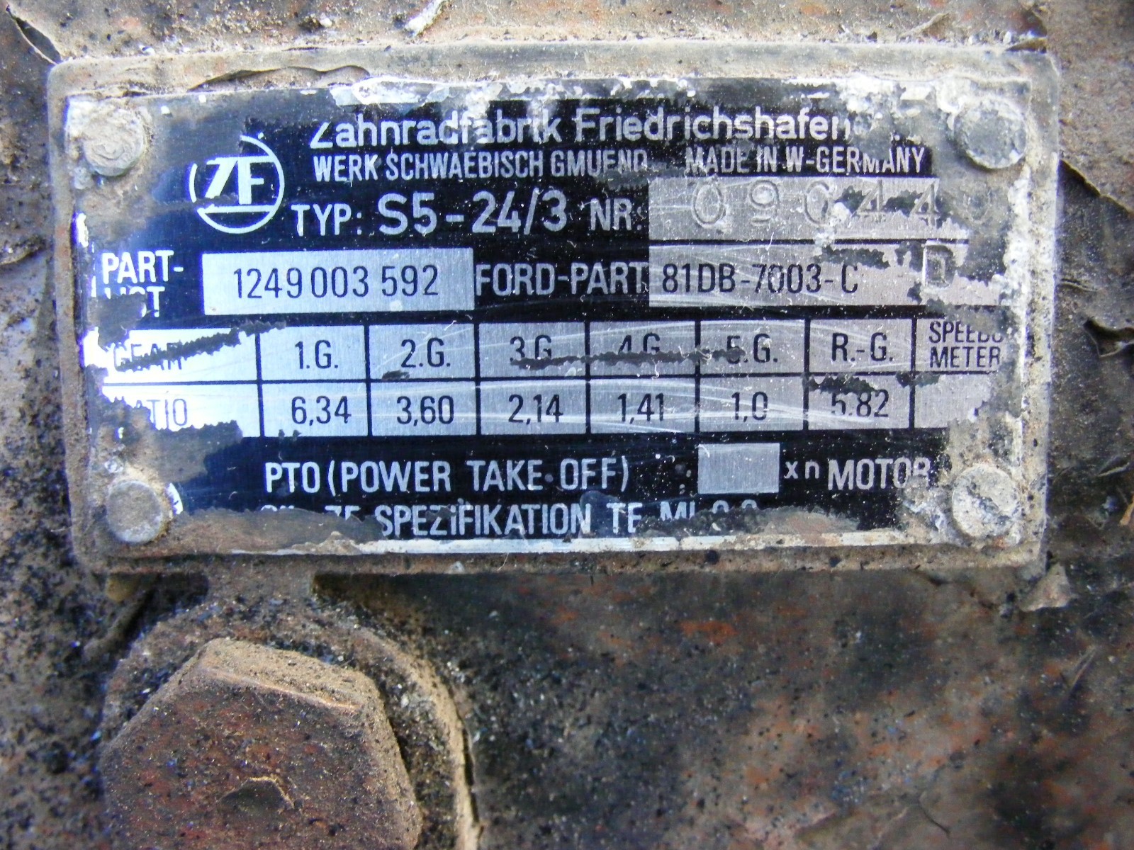 ZF S 5 24/3 GEARBOX (FROM FORD CARGO ENGINE) | Grelly UK