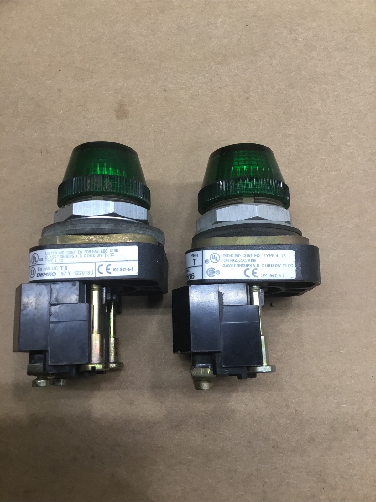 Allen Bradley 800T-P16G Pilot light GREEN Lot Of 2 #1055k24iac | eBay