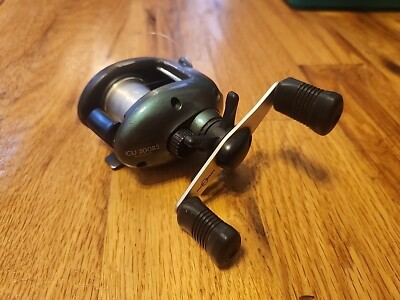 Baitcasting - Shimano Bantam Curado Cu-200