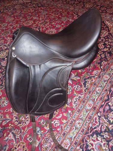 17.5" DEVOUCOUX LOREAK MONOFLAP dressage saddle #2 | eBay