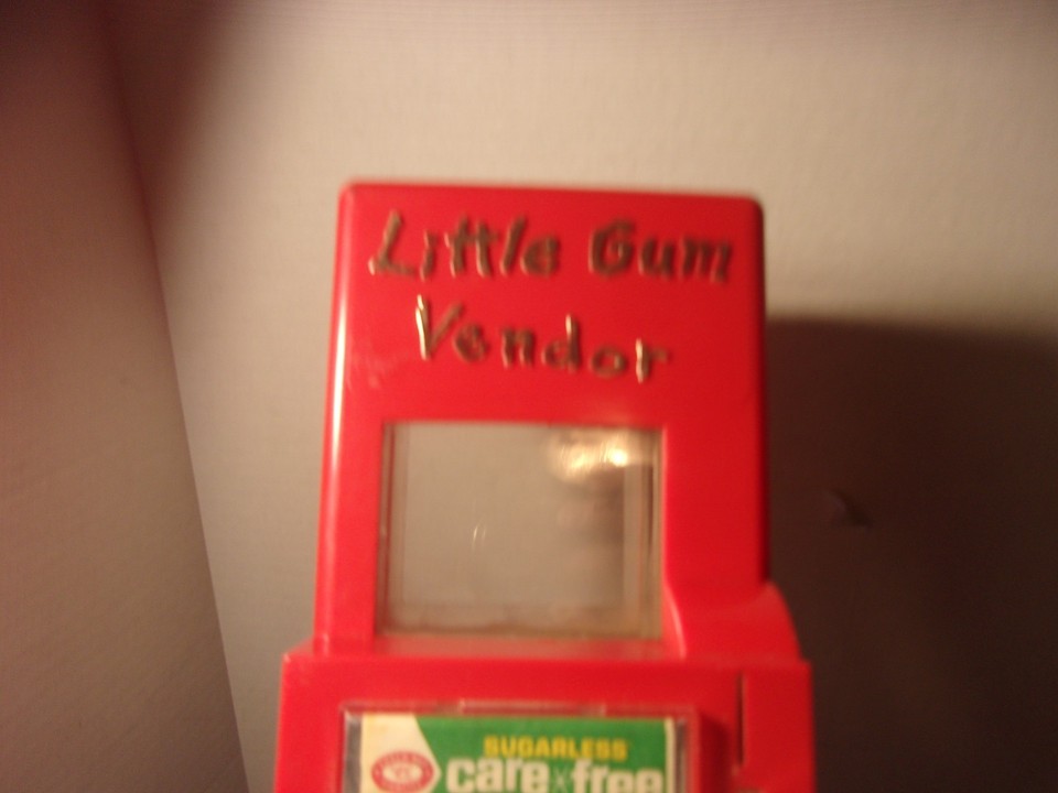 Vintage Little Gum Vendor Coin Operated Gum Vending Machine Blammo ...