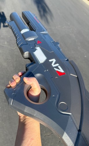 N7 Valkyrie Mass Effect Blaster Urethane Foam Replica 1:1 Prop 32 ...