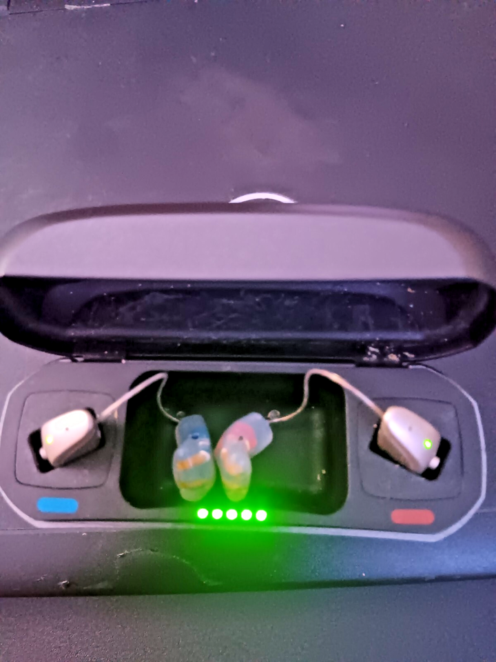 Resound Model C-1 SF3 RIC Left and Right Rechargeable Hearing Aids with ...