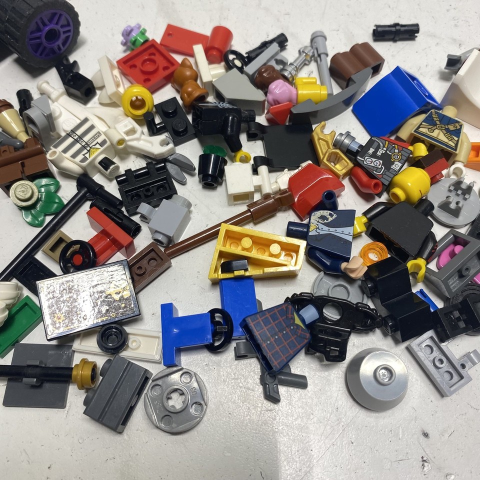 Mixed Lego Minifigure Parts & Accessories Bundle | eBay