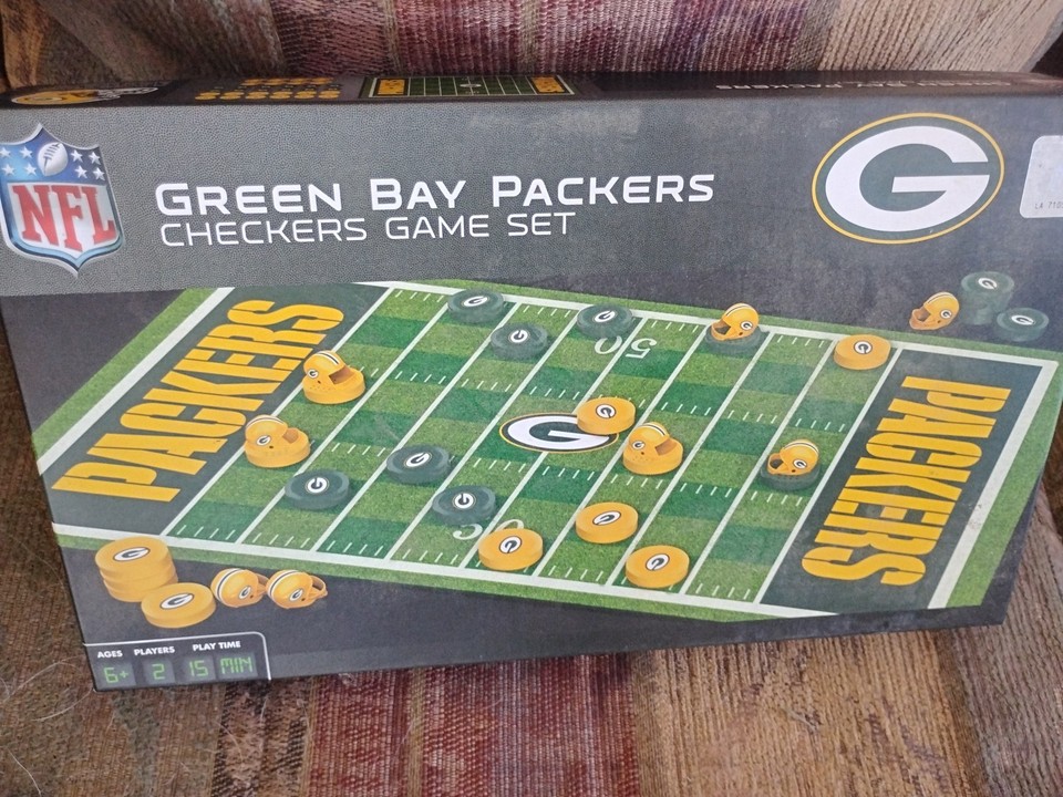 NEW Sealed GREEN BAY PACKERS CHECKERS GAME Masterpieces NFL Mini ...