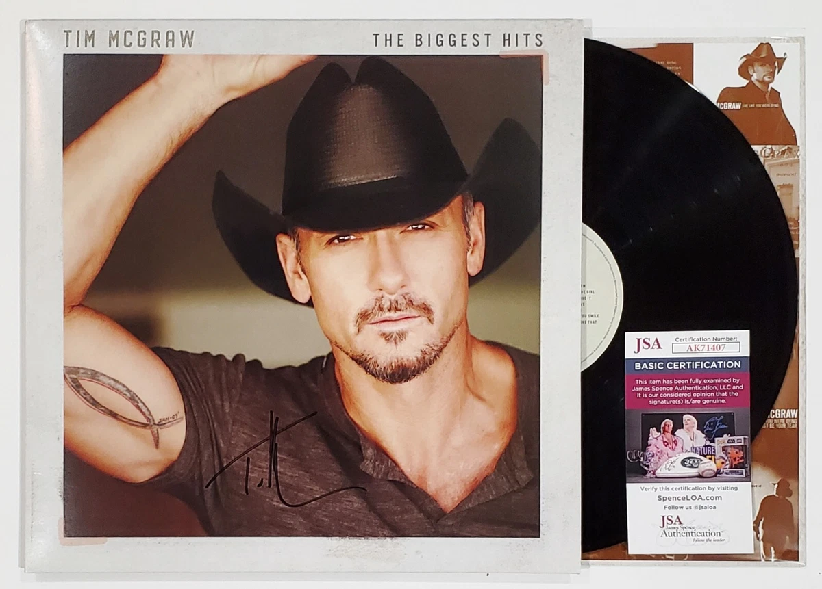 Tim Mcgraw Hits Fan