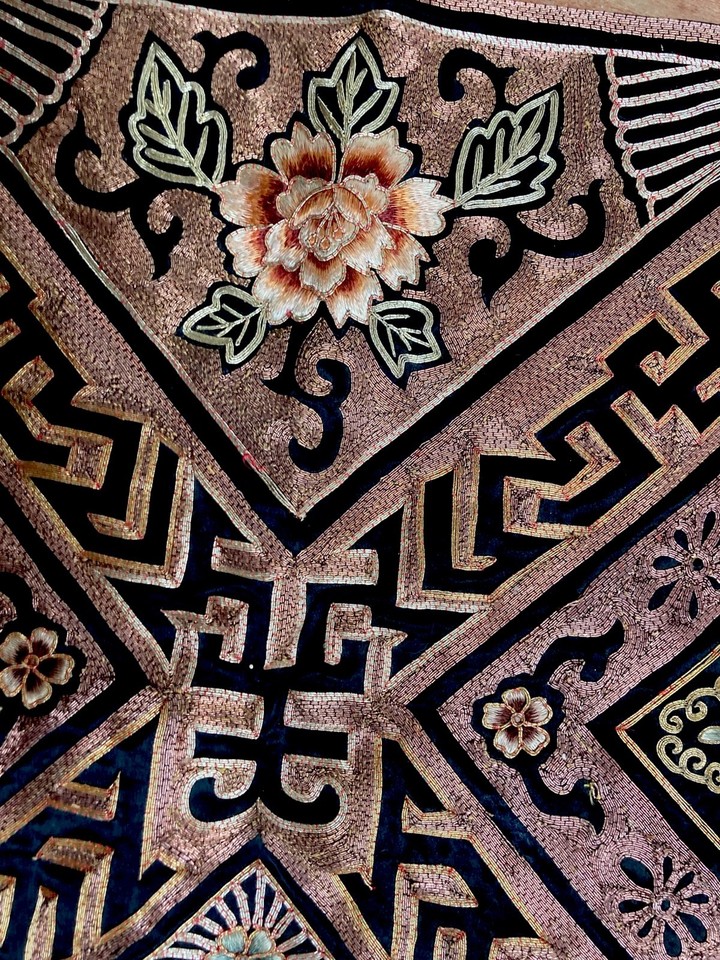 Qing Dynasty Chinese Embroidered Metallic Thread Mat/Doily Vintage ...