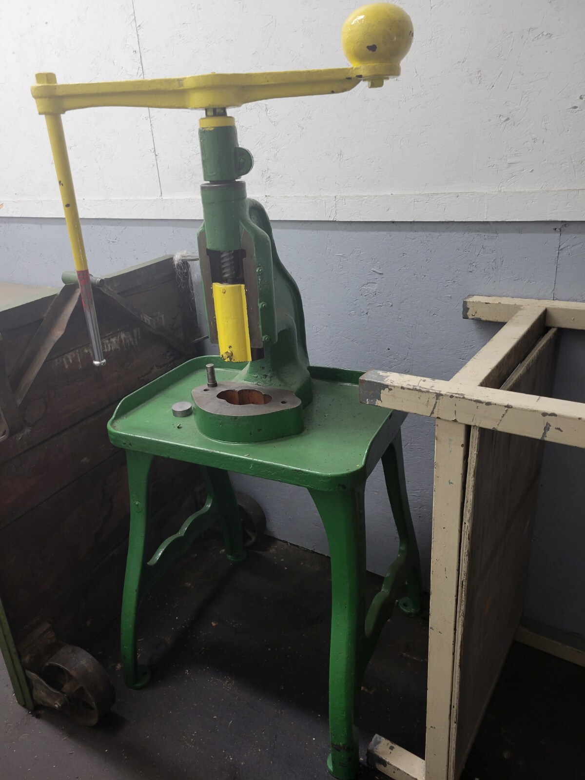 Adams #2 Fly screw press | eBay