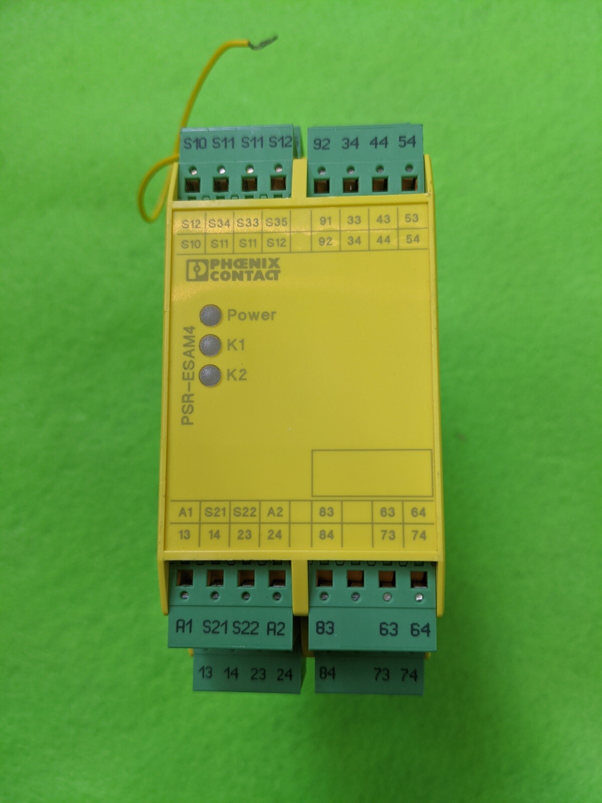 Phoenix Contact PSR-ESAM4 Safety Relay, In: 24VAC/DC, Out: 230 VAC ...