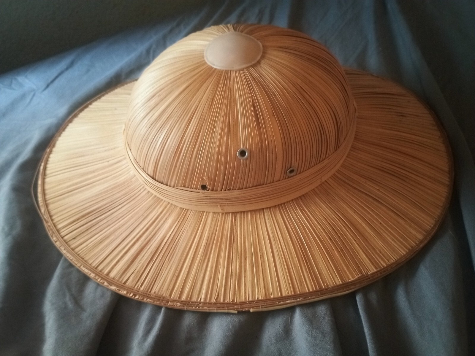 Vintage Straw 1950’s Pith Helmet Safari Hat - Gem