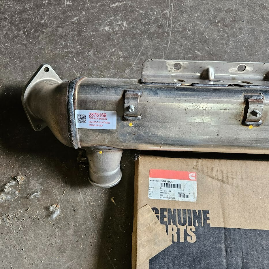 5581380+%7C+Genuine+Cummins+EGR+Exhaust+Gas+Recirculation+Cooler for ...