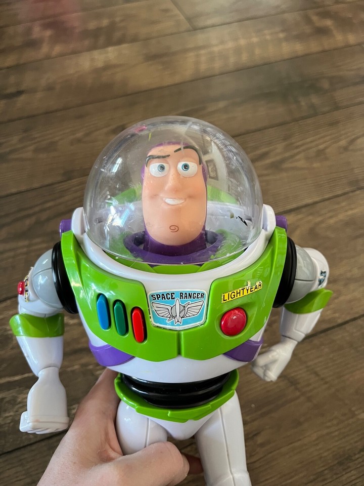 Disney Pixar Toy Story Buzz Lightyear 12" Talking Action Figure Moving ...