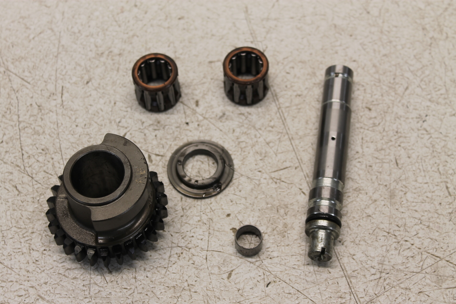 04 HONDA CBR1000RR ENGINE MOTOR CRANKSHAFT BALANCER GEAR 13430-MEL-000 ...