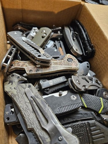 Lot of 25 TSA Pocket Knives Some Brands and Generic | eBay