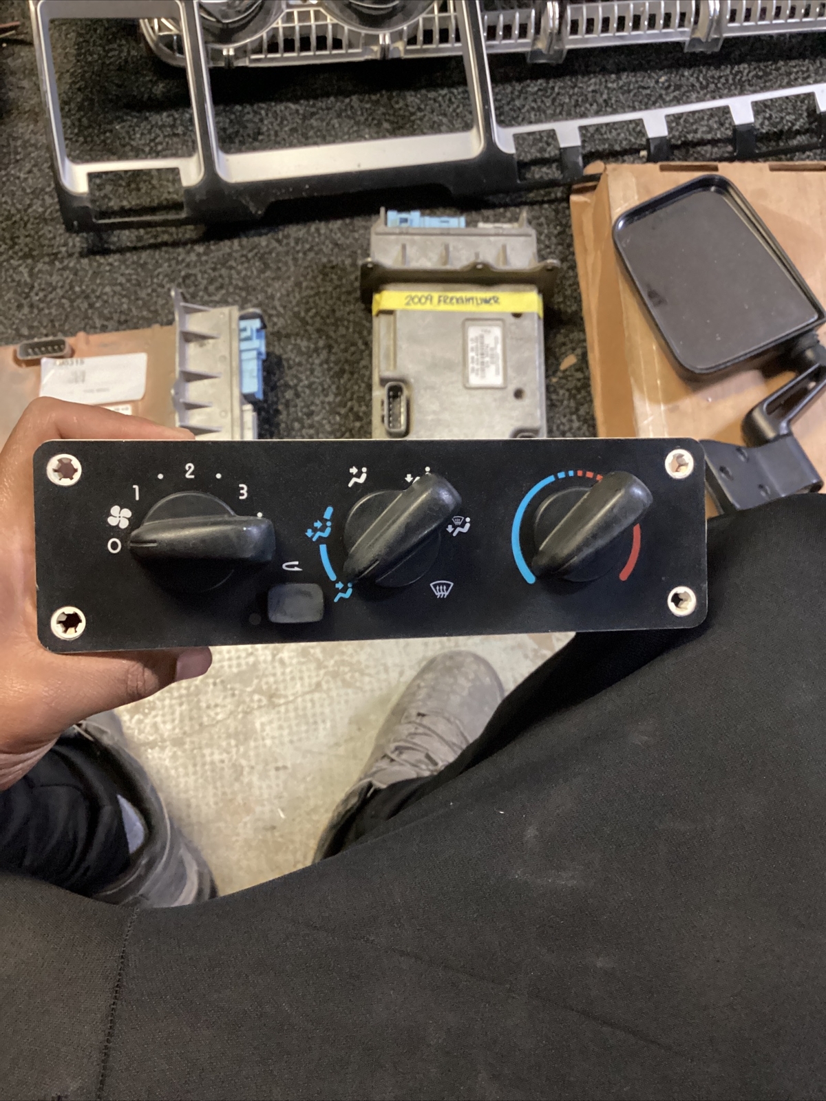 Freightliner M2 A/C Climate Control Module P/N A22-57054-004 | eBay