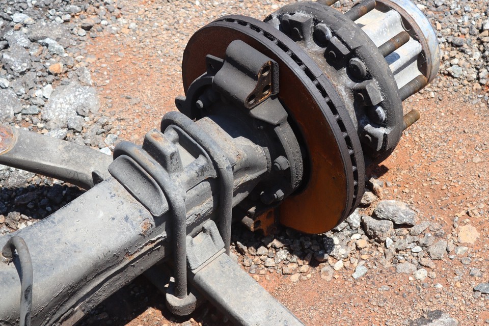 17-24 FREIGHTLINER CASCADIA 126 REAR FRONT DRIVE AXLE RATIO 2.28 OEM | eBay