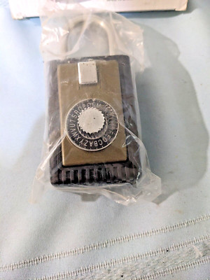 heavy duty Portable, Spin Dial Lock Box realtor shed combination ...