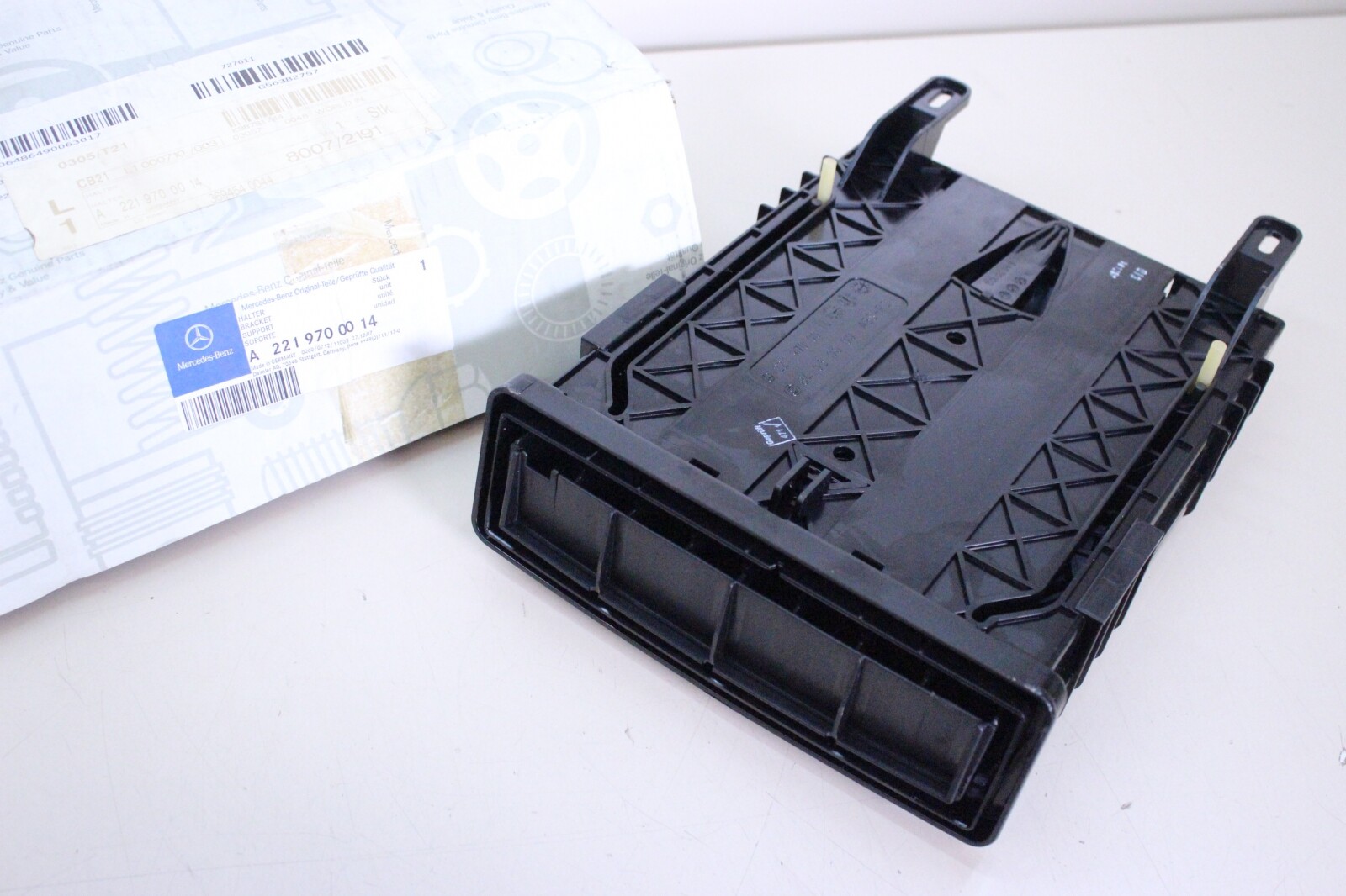 ORIGINAL MERCEDES W221 Becherhalter Armlehne Hinten A2219700014 OVP | eBay