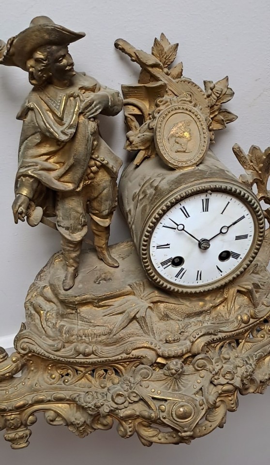 Antique French Brass Gilt Spelter Decorative Figural Mantle Clock ...
