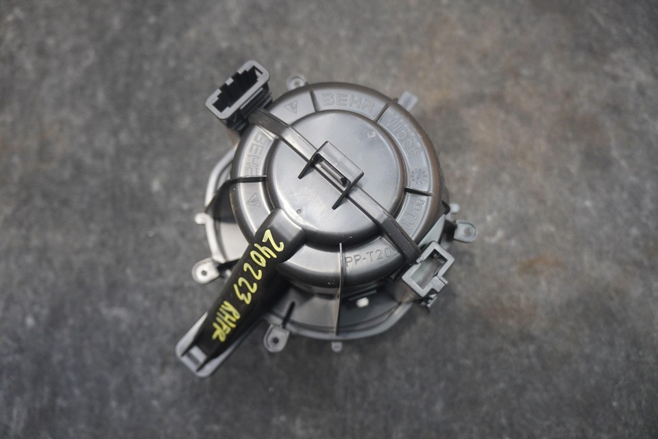 HVAC Blower Motor Fan 99157392200 OEM Porsche 911 991 2012-19 Boxster ...