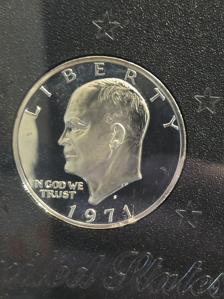 1971-S IKE PEG LEG VARIETY STUNNING . Ungraded. Beautiful Example In ...