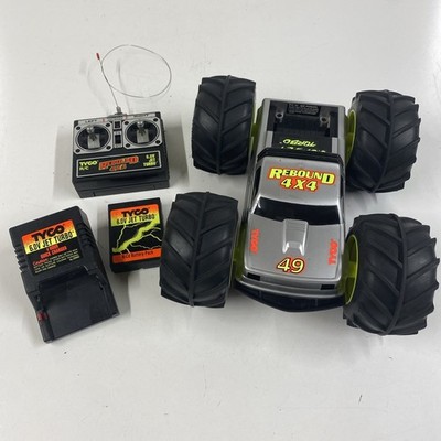 Vintage TYCO Rebound 4x4 RC Car Truck with Remote Battery Charger ...
