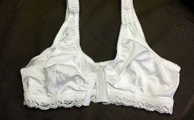 Classique Mastectomy Bra Size Med White Cotton Cups Style 789 Front ...