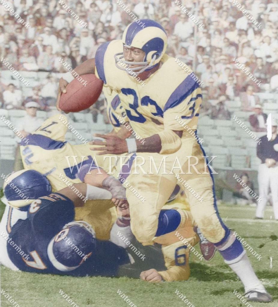 GK682 Willie Ellison LA Rams Around The End 8x10 11x14 16x20 Colorized ...