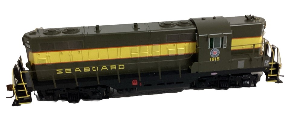 Athearn Genesis HO ATHG62421 GP9 Locomotive Seaboard #1915 | eBay