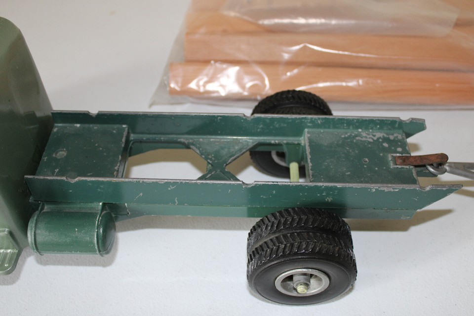 Smith Miller 1st Edition Old Green Lumber Truck C-2007 Stock #1049 | eBay