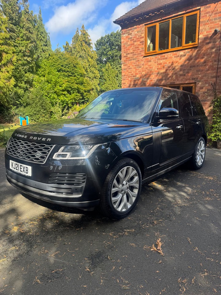 2021 Land Rover Range Rover 3.0 D300 Vogue SE 4dr Auto ESTATE Diesel ...