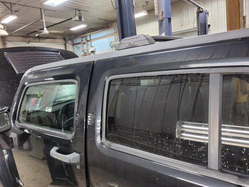 Used Rear Left Door Glass Rear fits: 2008 Hummer Hummer h3 L. w/privacy ...