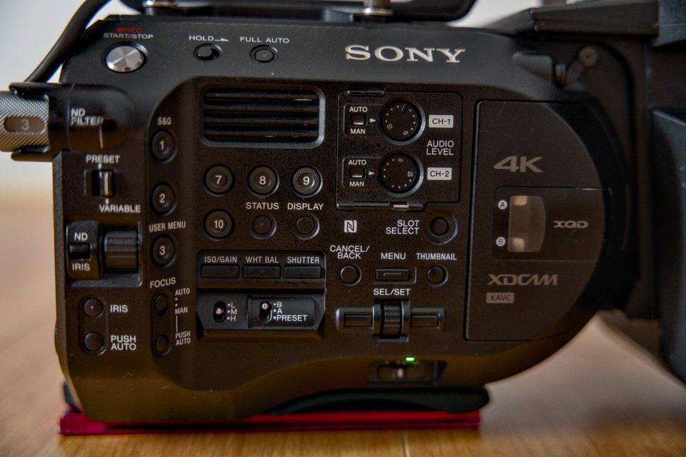 Sony FS7 II Body, with Extension unit, hand grip, viewfinder & 2 x qd ...