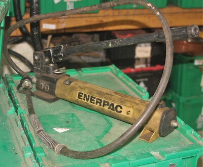 Hydraulic - Enerpac P-392