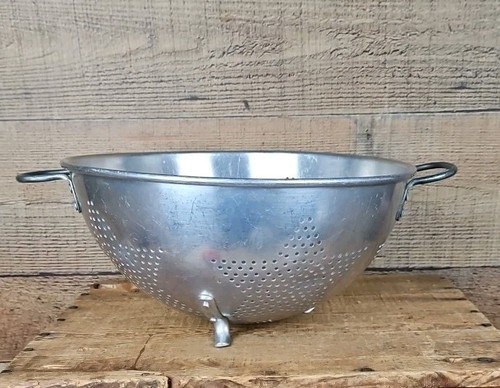 Vintage Aluminum Colander Strainer With Star & Handles Large 11” Footed ...