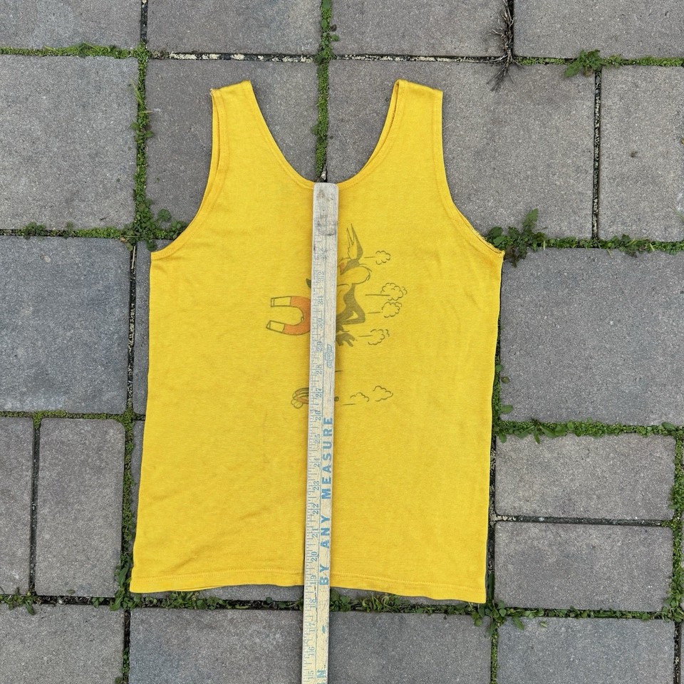 Vintage 60s Elaine Post Yellow Tank Top Wile E. Coyote Adult Small ...