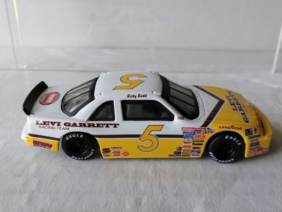 Ricky Rudd 1/64 1990 #5 Levi Garrett Chevy Lumina w/ Collector Card ...