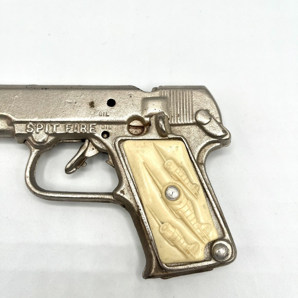 Vintage Stevens SPIT FIRE Cap Gun Cast Iron White Grips Missing One ...