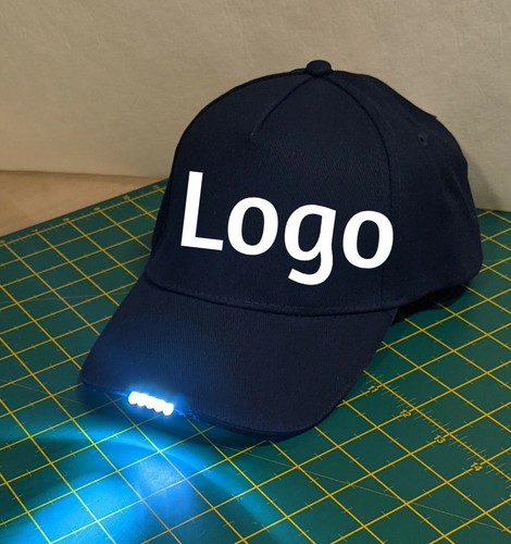 LED-Licht Kappe/Cap/Mütze selbst gestalten Stickerei mit Wunsch Text ...
