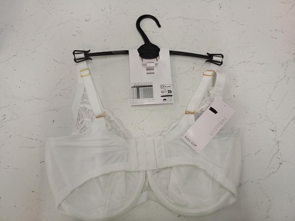 M&S LADIES WHITE FABULOUS FULL CUP BRA NEW SIZE 36GG (REF 619) | eBay UK