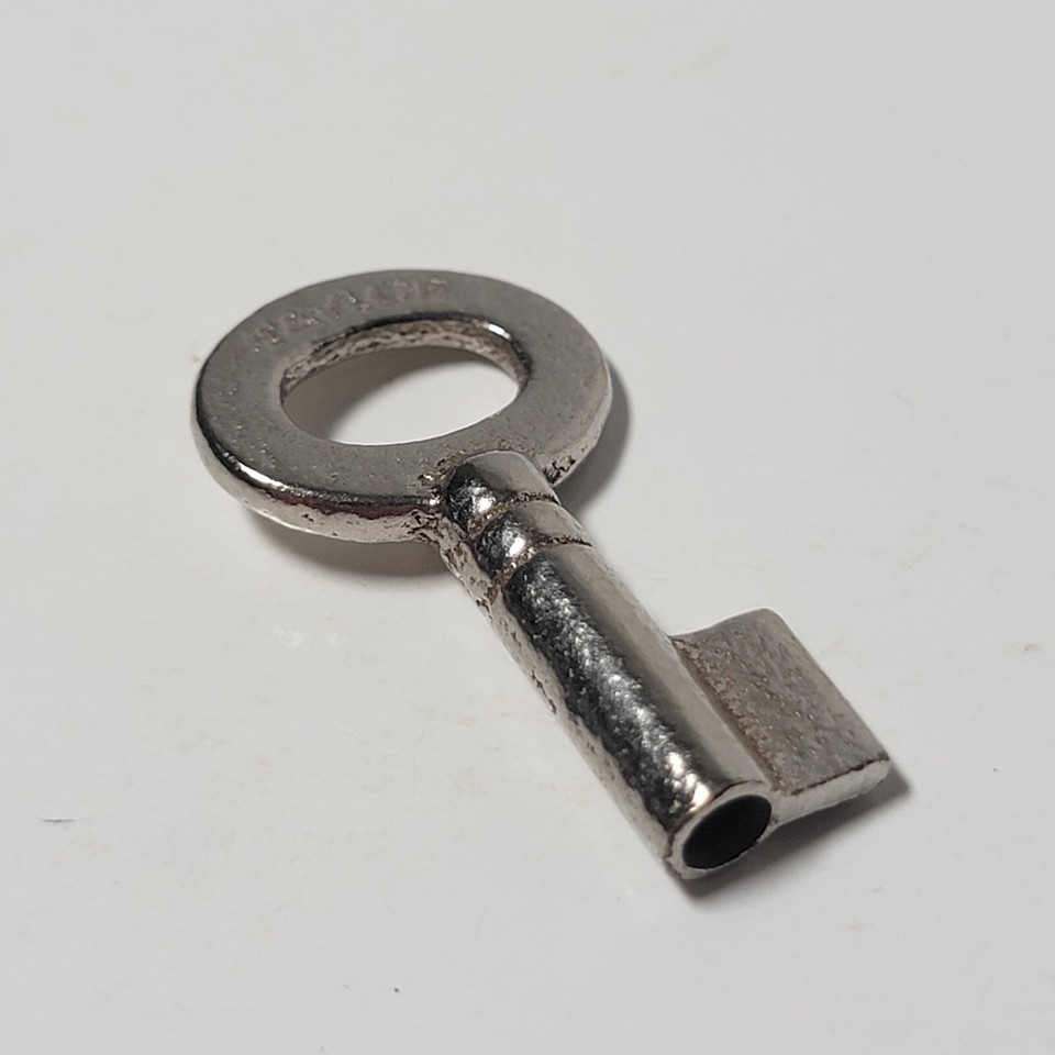 Vintage NOS Taylor Lock Co No 662 Open Barrel Skeleton Key Nickel ...