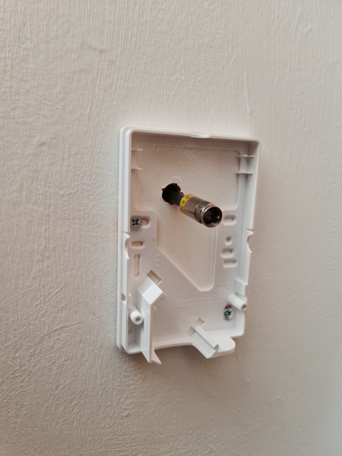 *NEW* Virgin Media internal white Wall Socket + Isolator for TV or ...