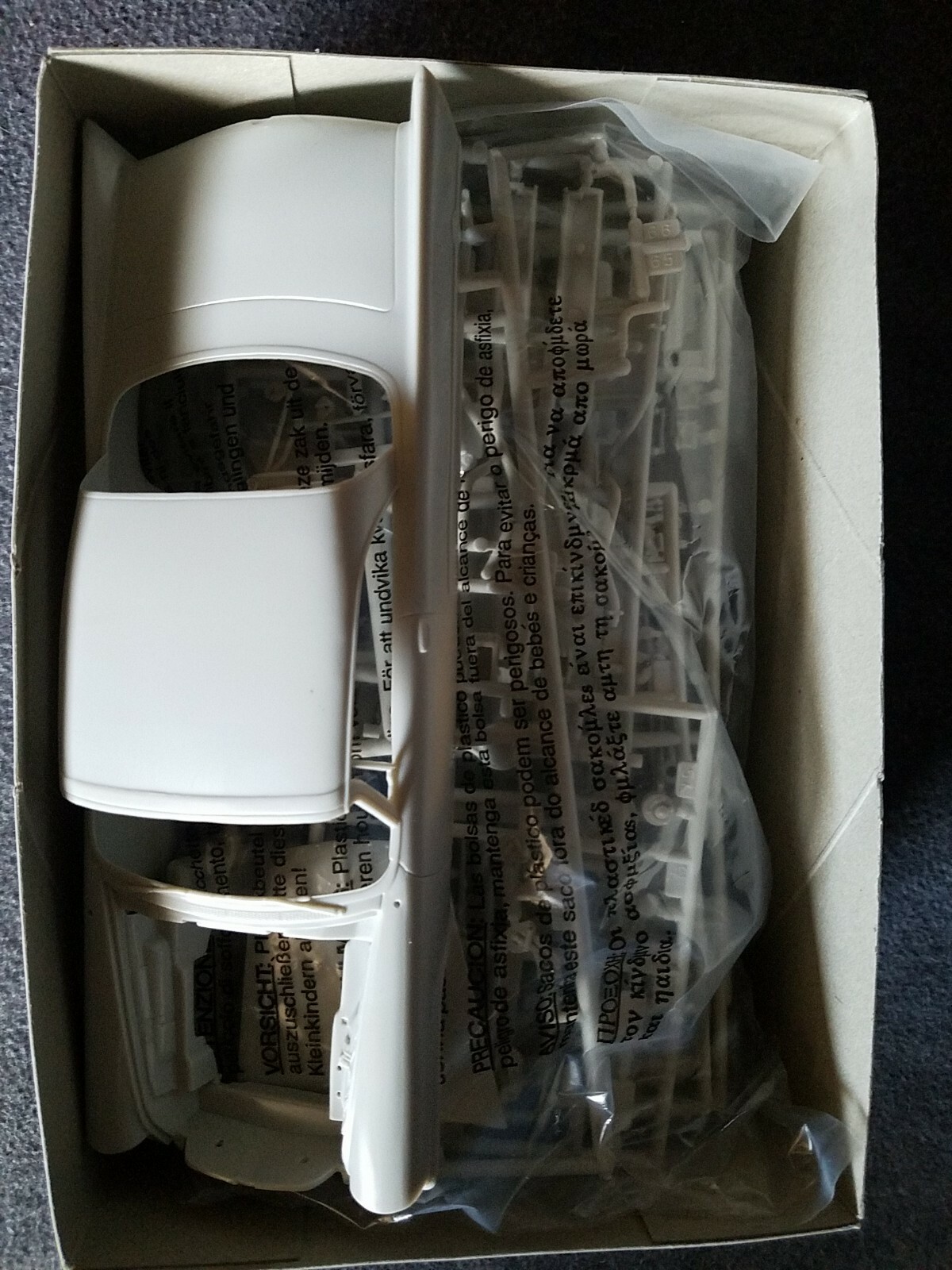 AMT ERTL '57 CHRYSLER 300C MODEL KIT 1:25 SCALE KIT# 30046 | eBay