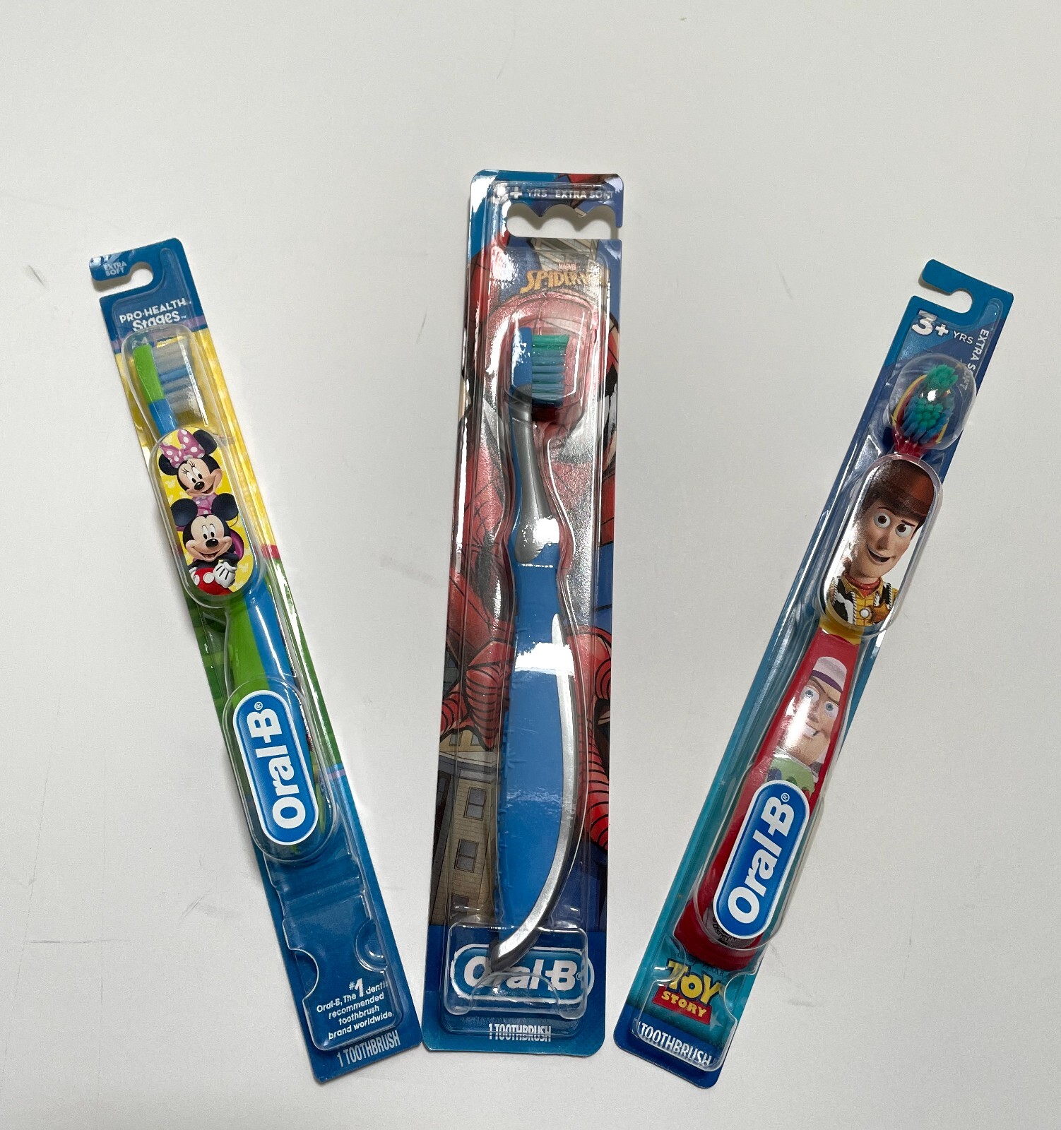 Oral-B Disney Toddler Toothbrush Ages 2-4yrs, Mickey, Spiderman, Buzz ...