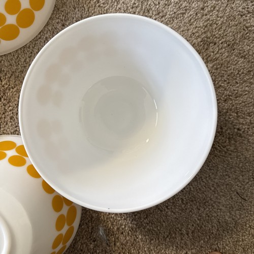 Vintage Charm Inspired by Pyrex Mixing Bowl Yellow Polka Dots 6 Cup / 1 ...