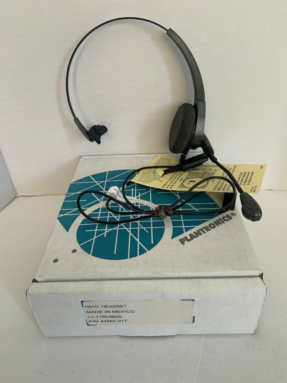 Plantronics H91N Encore 43465-01 Mono Noise-Cancelling Phone Headset ...