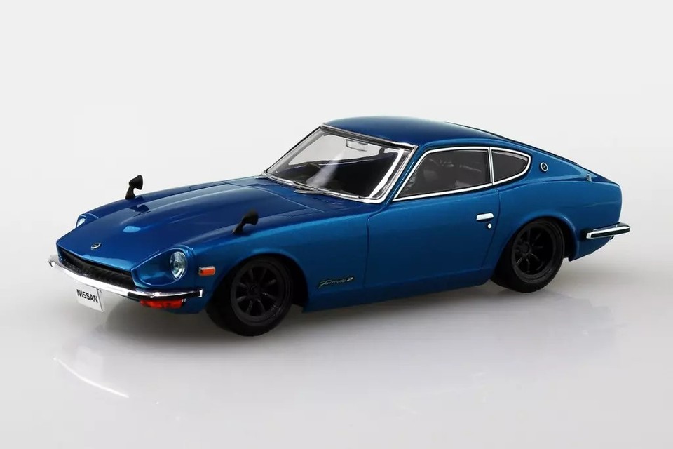 Plastic Model 1/32 Nissan S30 Fairlady Z Custom Wheel Metallic Blue The ...